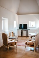 La Manoir Suite Familiale, vue Mer | Roupas de cama premium, cofres nos quartos, quartos à prova de som