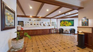 Entrada (vista interior)