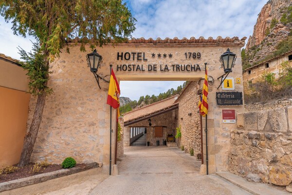 De La Trucha Hotel - Villarluengo