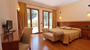 Quarto quádruplo superior | Camas Select Comfort, quartos à prova de som, Wi-Fi (sobretaxa)