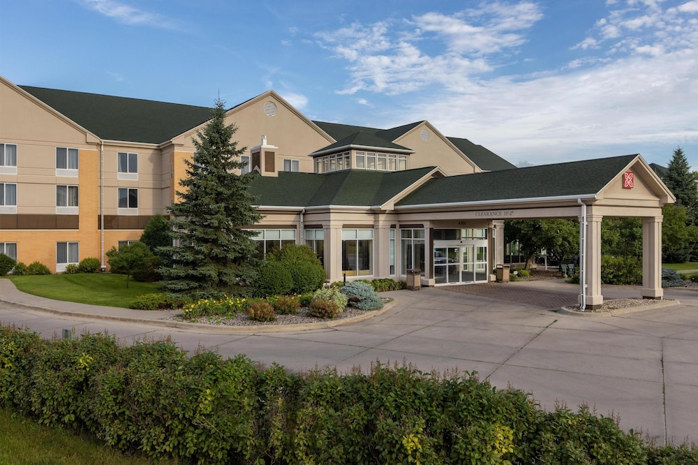 Hilton Garden Inn Grand Forks - Und - North Dakota