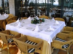 Café da manhã, almoço e jantar
