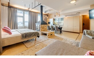 Aurora Borealis Suite | Frigobar, cofres nos quartos, Wi-Fi de cortesia, roupa de cama