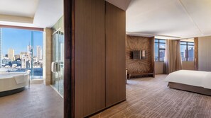 1 quarto, minibar, cofre no quarto, secretária 
