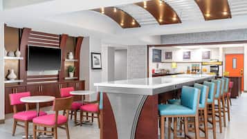 Pequeno-almoço tipo buffet diário incluído