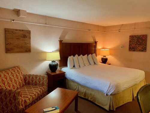 Indian Head Resort Reviews, Deals & Photos 2024 - Expedia