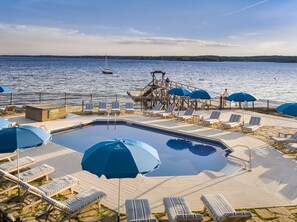 Spruce Point Inn Reviews, Deals & Photos 2023 - Expedia