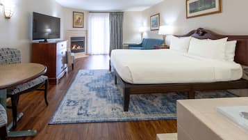 Quarto premier, 1 cama King e sofá-cama (at the INN) | 1 quarto, roupas de cama premium, cofres nos quartos, escrivaninha