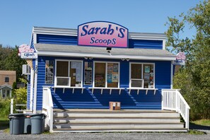 Snack-bar