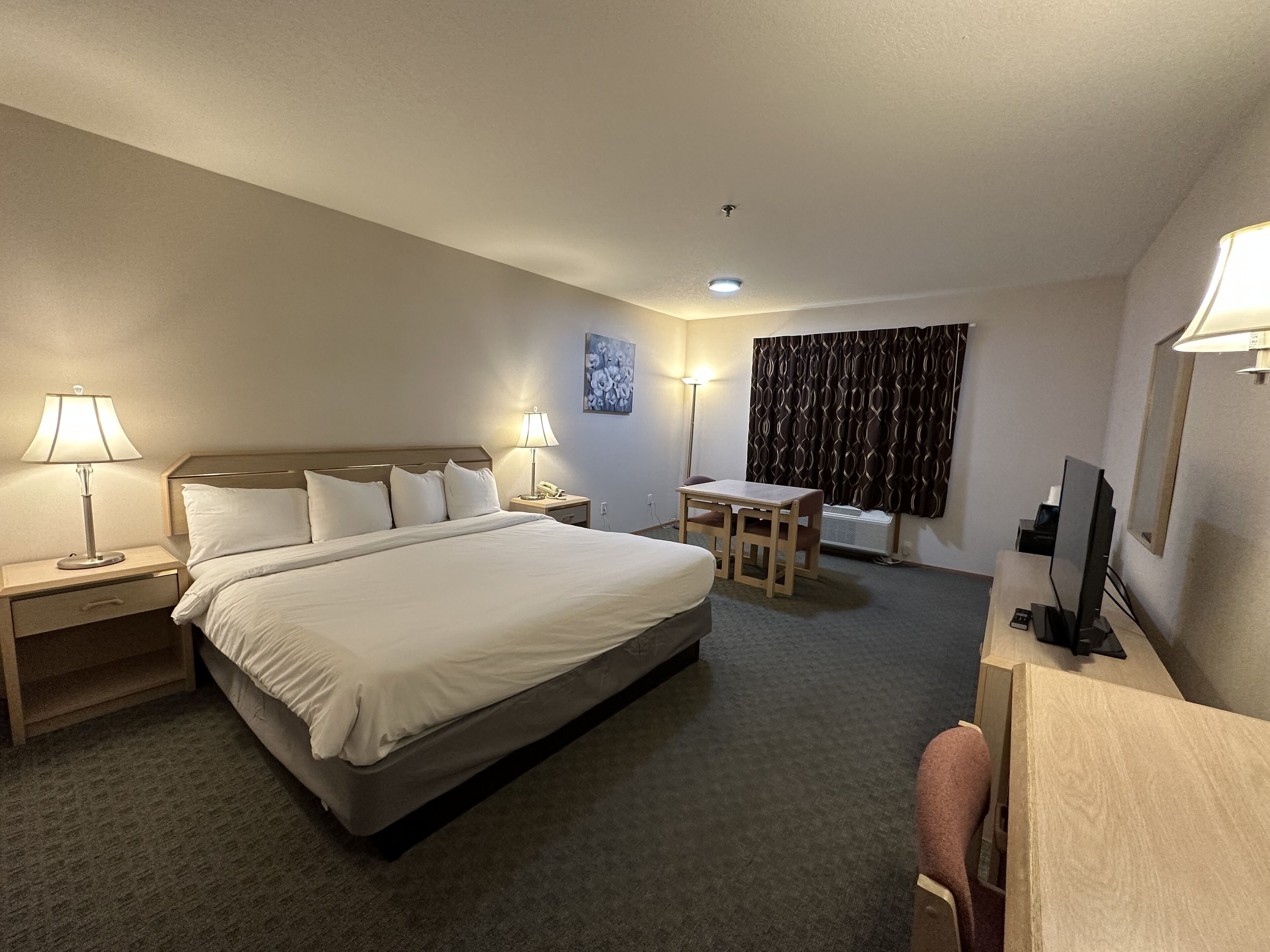 Timberland Inn & Suites Reviews, Deals & Photos 2023 - Expedia