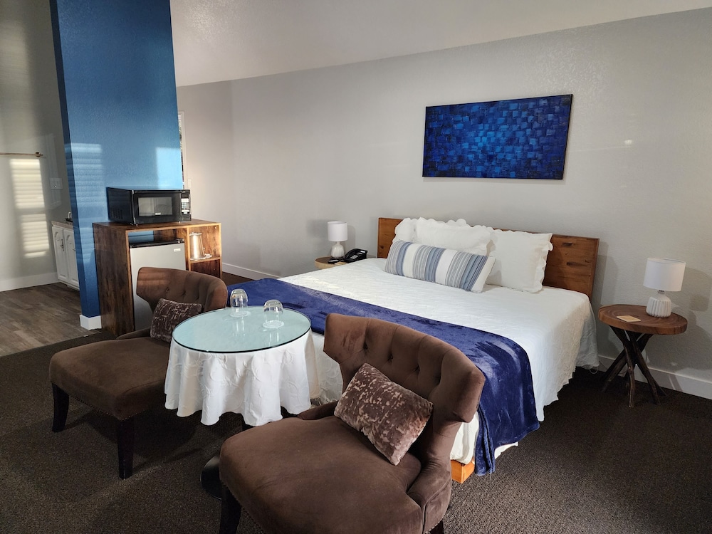 Wharf Master's Inn - Gualala, CA