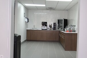 Pequeno-almoço tipo buffet diário incluído 