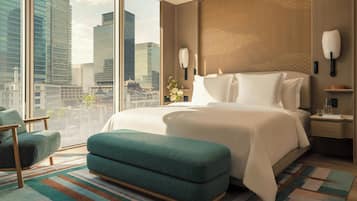 Suite (Marunouchi) | Roupa hipoalergénica, edredões de penas, minibar, cofre no quarto