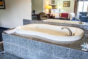 Escrivaninha, espaço de trabalho para notebook