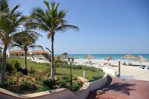 Na praia