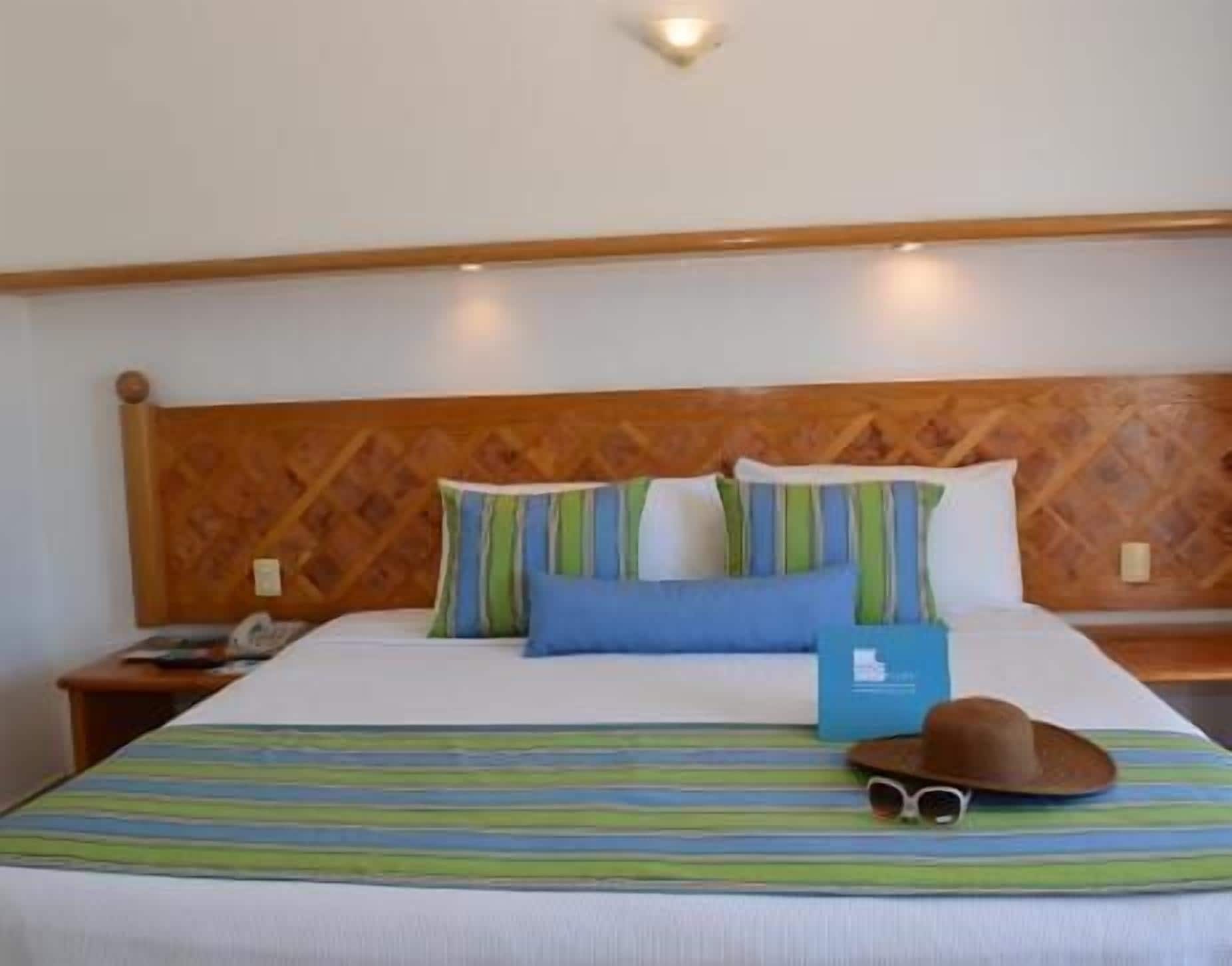 Roupas de cama premium, cofres nos quartos