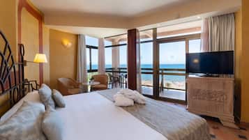 Minibar, Wi-fi grátis, roupa de cama fornecida