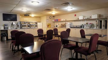 Café da manhã continental grátis todos os dias