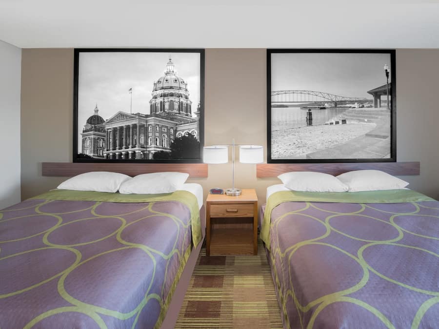 Com decoração personalizada, com mobília individualizada