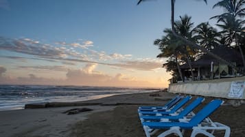 Na praia