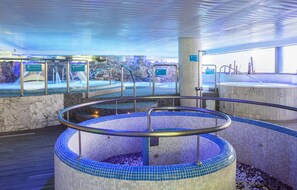 Sala(s) para tratamentos a casais, sauna, banheira de hidromassagem 