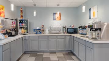 Café da manhã continental grátis todos os dias