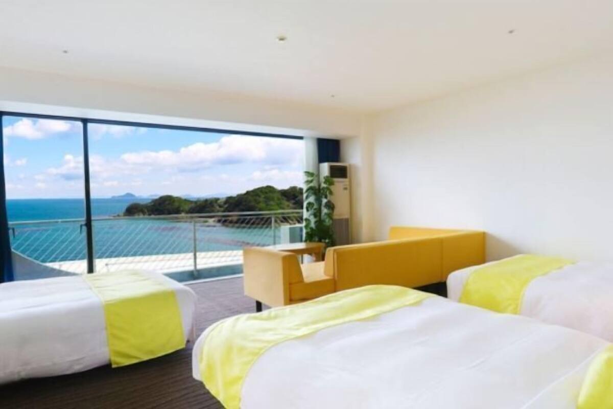 Ferro/tábua de engomar, Wi-fi grátis, roupa de cama fornecida