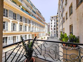 Studio Standard 19m² avec Balcon | Vista para o pátio