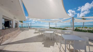 Snack-bar