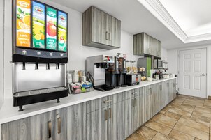 Café da manhã continental grátis todos os dias