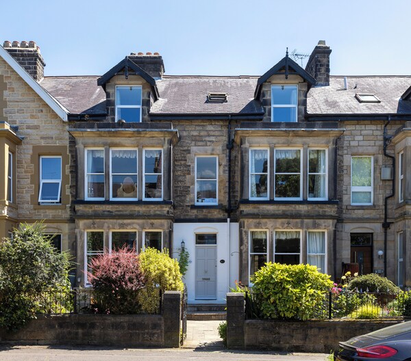 Wynnstay House - Harrogate