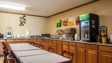 Pequeno-almoço tipo buffet diário incluído