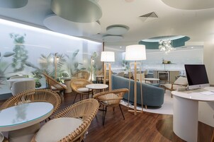 Snack-bar