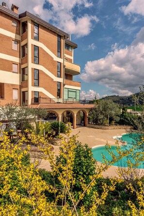 Fachada da propriedade