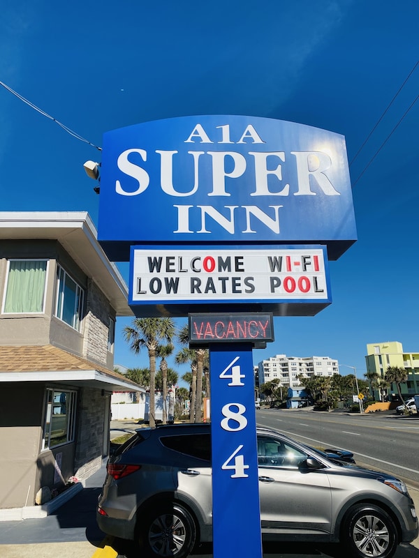 A1a Super Inn -