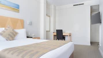 Suite Executiva | Minibar, cofre no quarto, secretária, quartos insonorizados