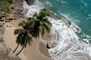 Na praia, toalhas de praia 