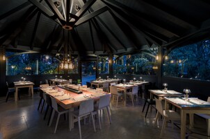 Almoços e jantares servidos 