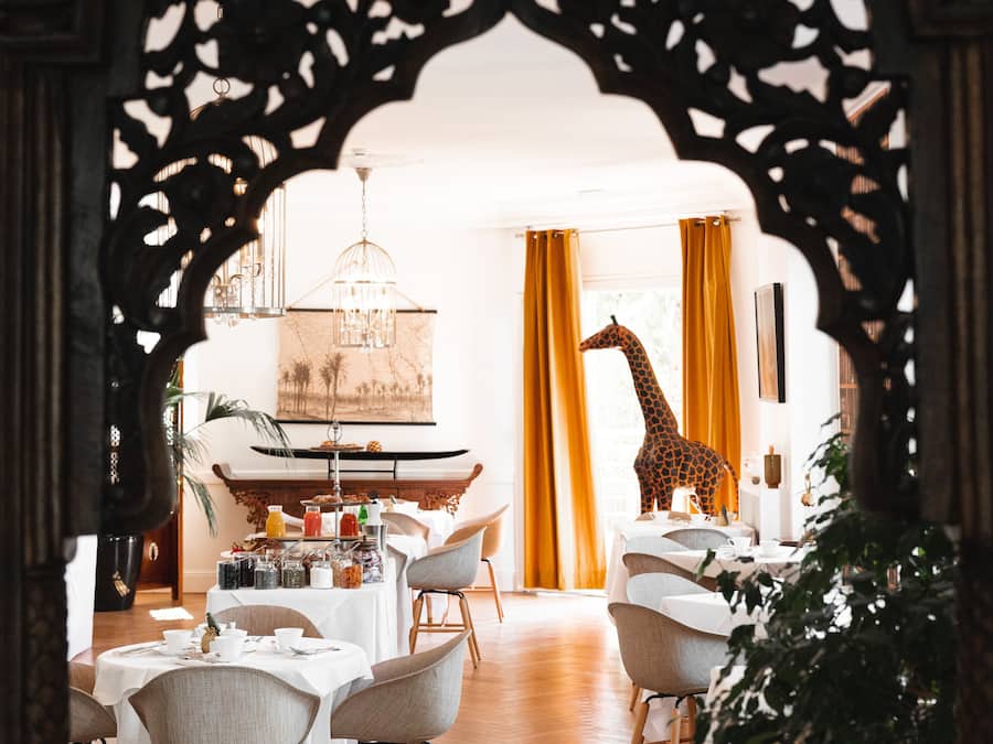 Pequeno-almoço completo diário (22 EUR por pessoa)