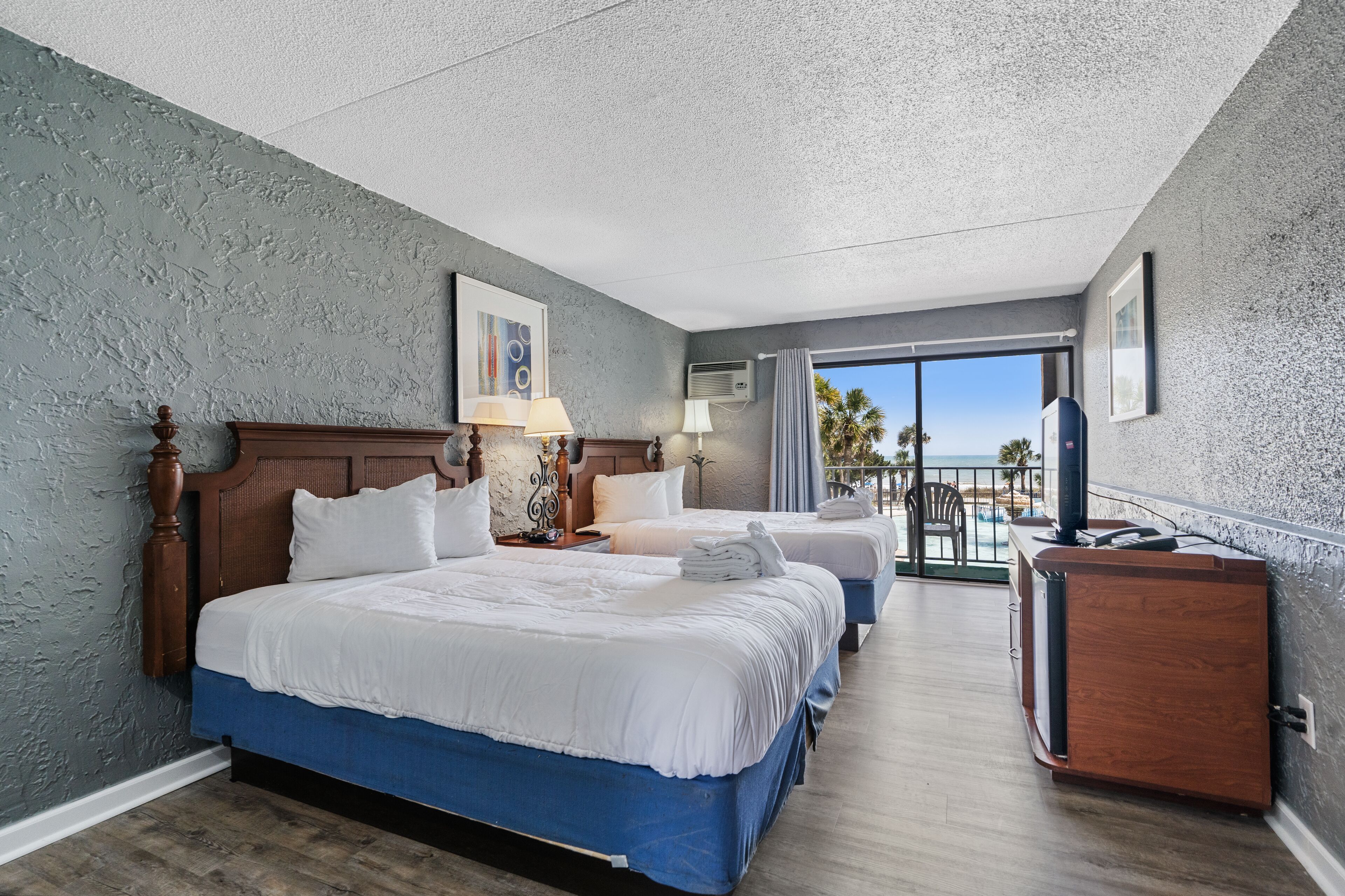 Sea Mist Oceanfront Resort Reviews, Deals & Photos 2023 - Expedia