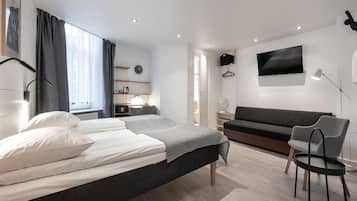 Cofre no quarto, secretária