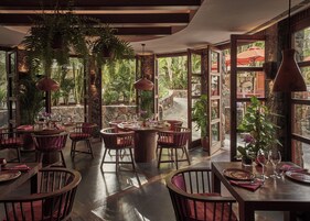 3 restaurantes, pequenos-almoços servidos, cozinha mediterrânica 