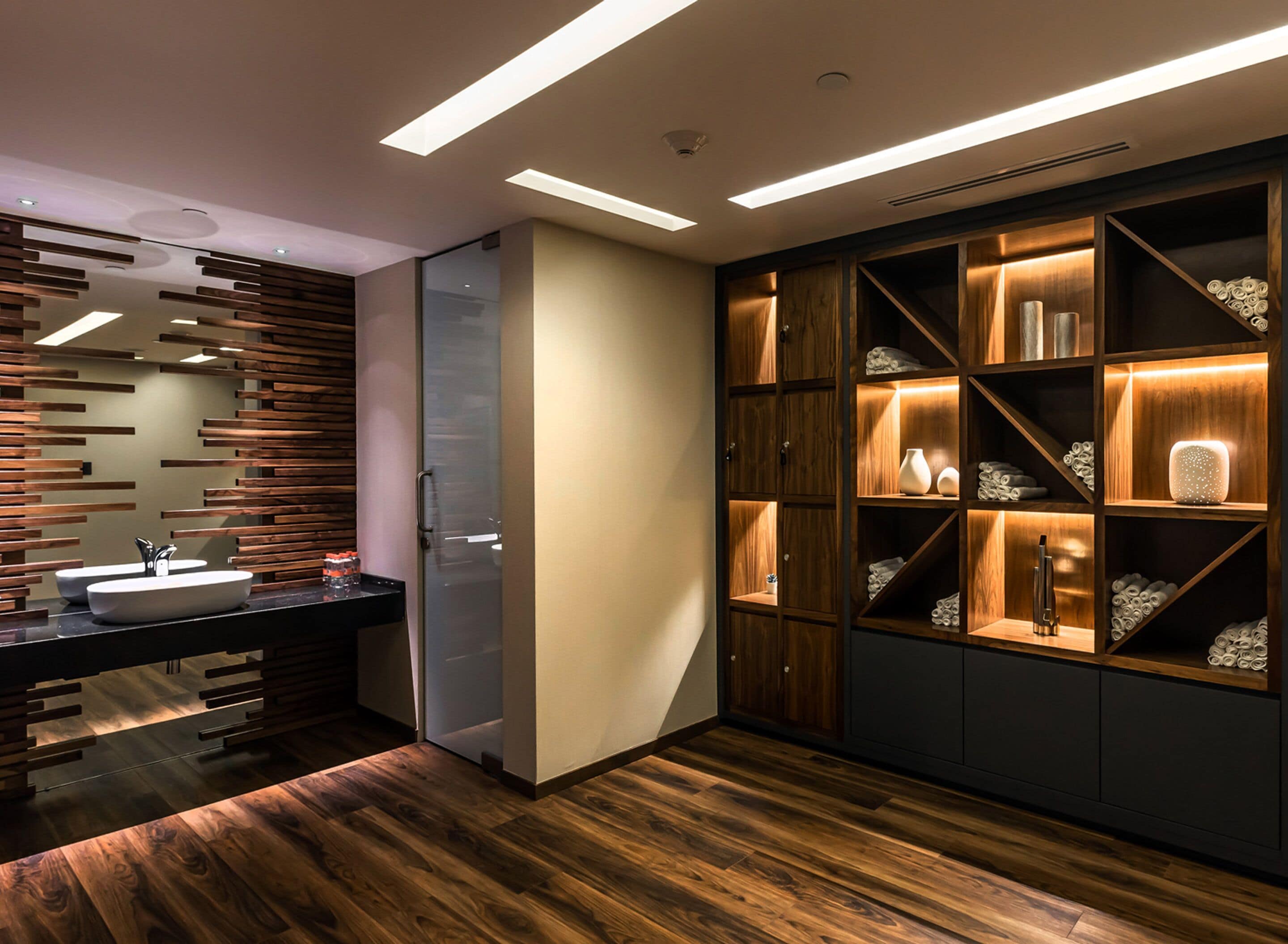 Tratamentos corporais, aromaterapia, massagens de pedras quentes 