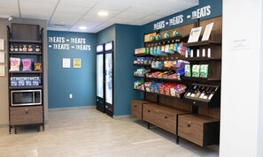 Snack-bar