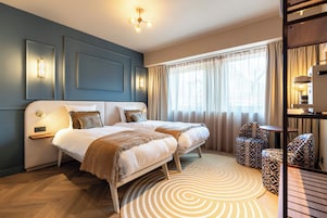 Comfort Room | Roupa de alta qualidade, cofre no quarto 