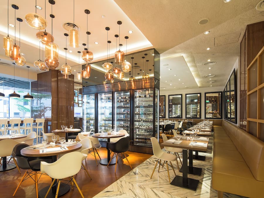 6 restaurantes, pequenos-almoços servidos, cozinha tailandesa