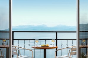 Twin Comfort Side Sea View | Vista da varanda