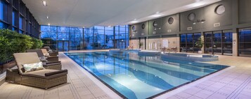 Piscina interior
