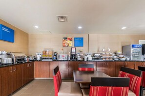 Pequeno-almoço tipo buffet incluído 