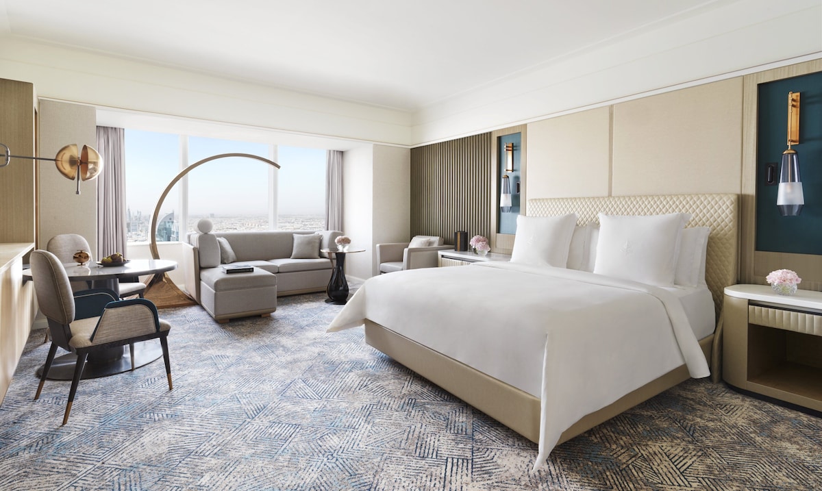Four Seasons Hotel Riyadh Reviews, Deals & Photos 2023 - Expedia